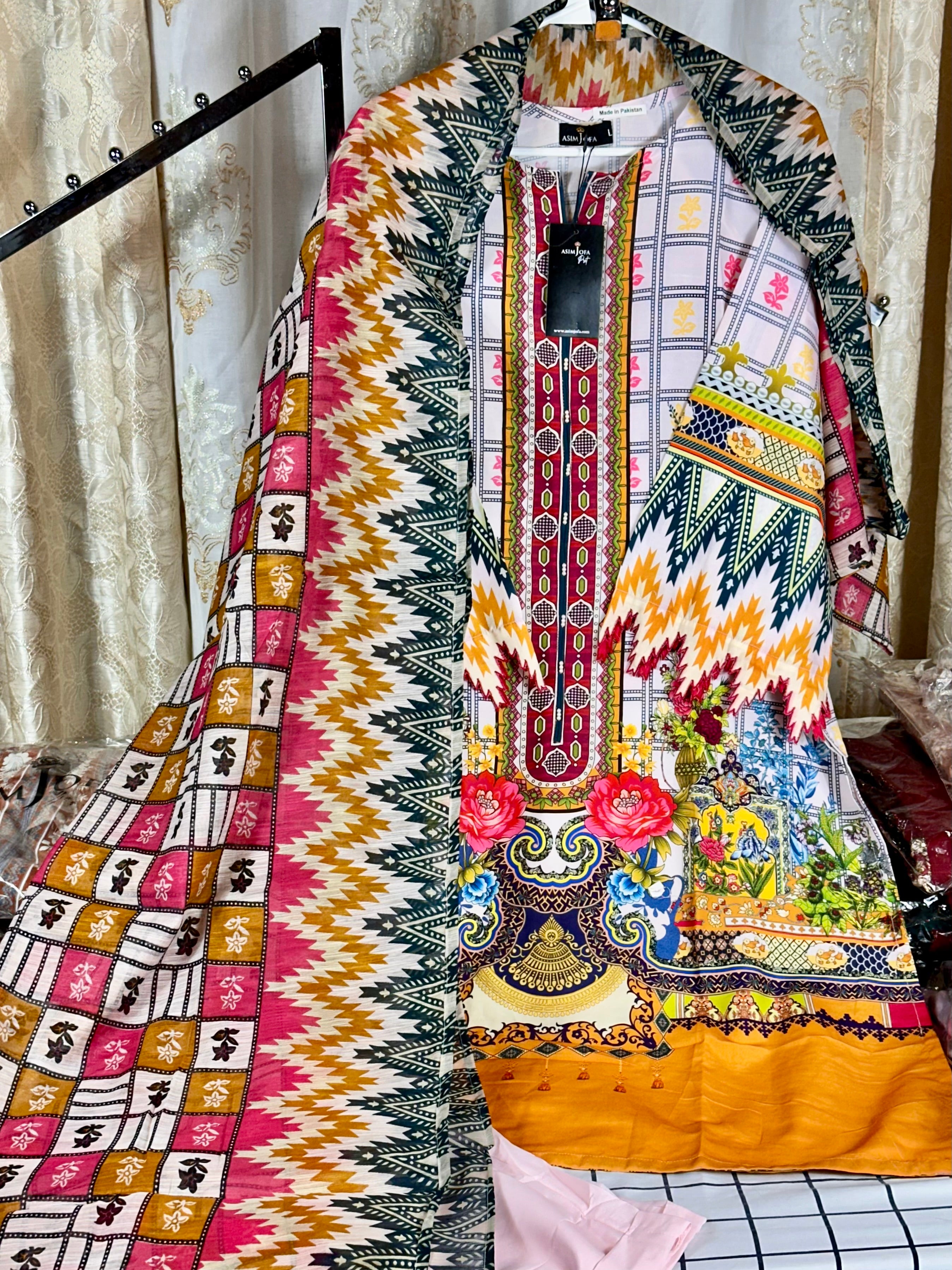 AJGR-10 – Libaas.US